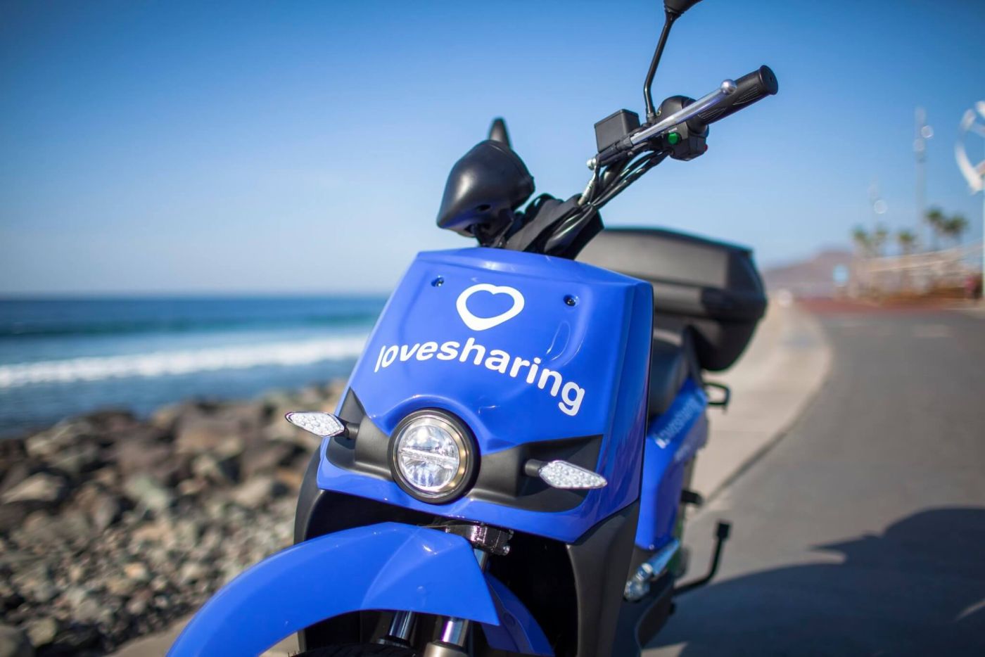 Alquiler De Motos Eléctricas En Tenerife Lovesharing